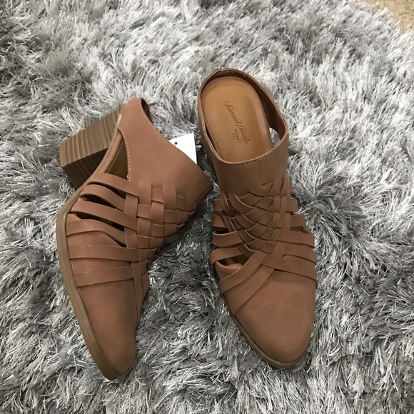 Universal Thread | Shoes | Universal Thread Aiden Heel Mules | Poshmark